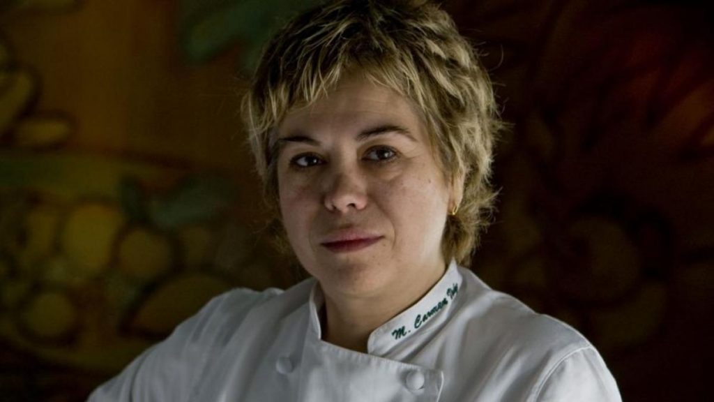 Mari Carmen Vélez, chef y propietaria del restaurante La Sirena ...